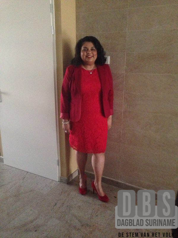 Apotheker Fauzia Chitanie praat over de Coronacrisis – Dagblad Suriname