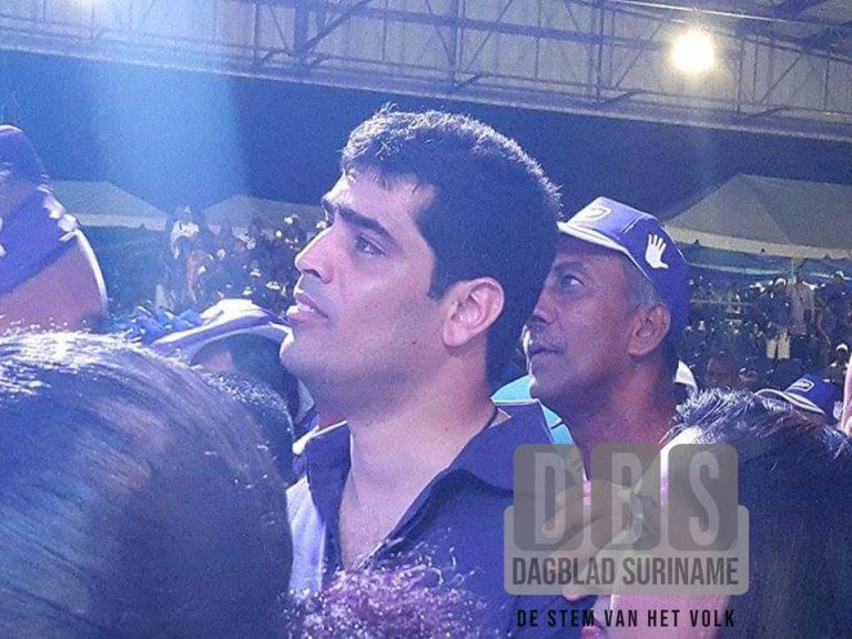 ‘Met lid Ashwin Adhin, is het parlement 200 miljard rijker’ – Dagblad ...