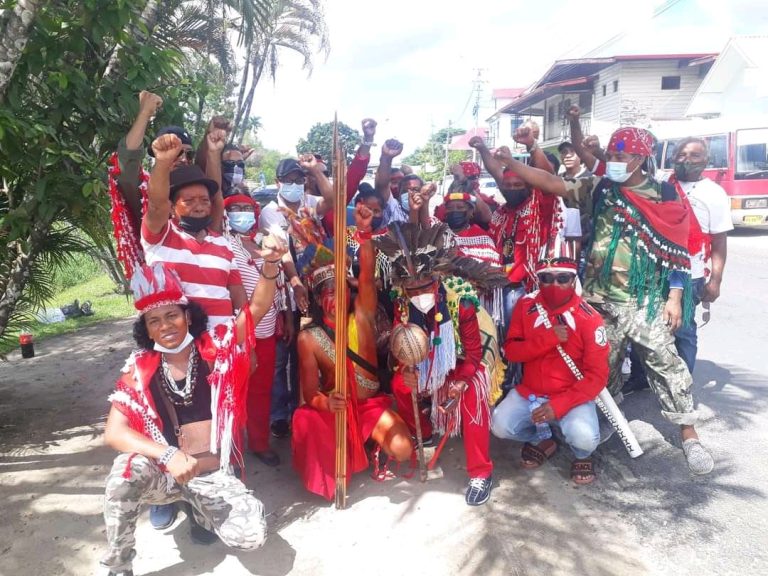 “De inheemsen van Suriname komen op voor hun rechten en willen niet ...