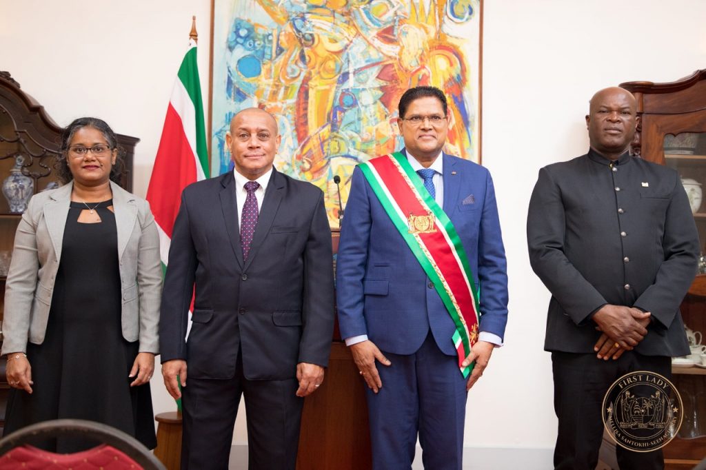 Steven Mac Andrew nu minister van Arbeid, Werkgelegenheid en Jeugdzaken ...