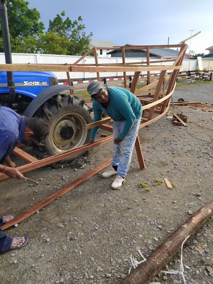“Praalboot Lalla Rookh” klaar voor de traditionele optocht op 5 Juni ...