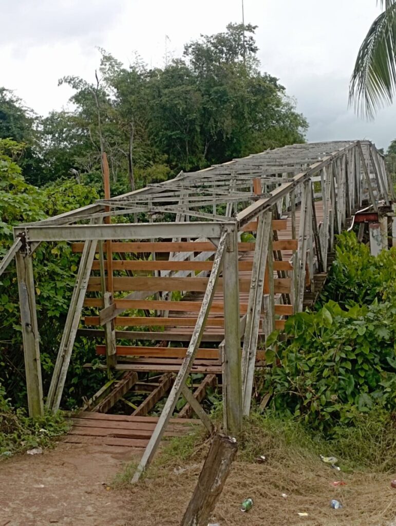 Loopbrug Paranam gesloten wegens veiligheidsoverwegingen – Dagblad Suriname