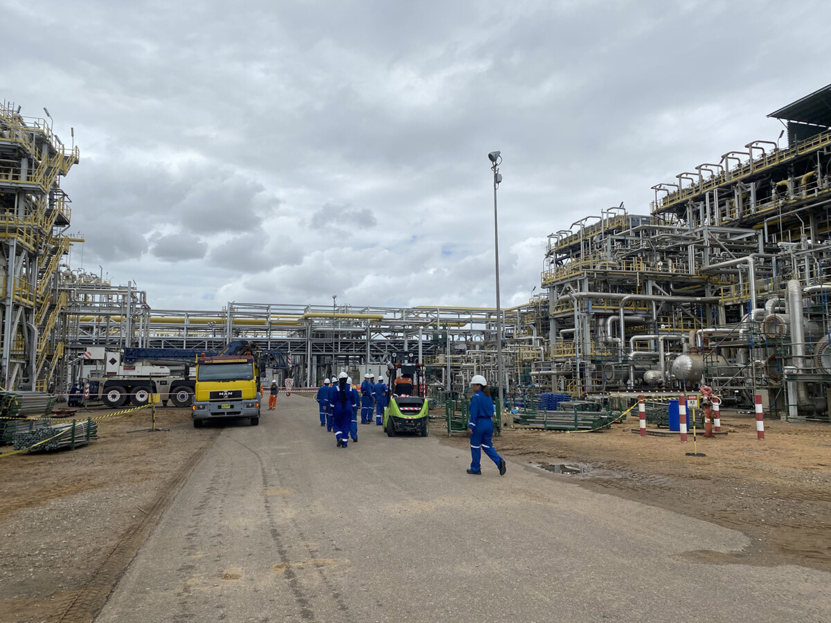 Grote onderhoudsbeurt Staatsolie-raffinaderij op komst – Dagblad Suriname