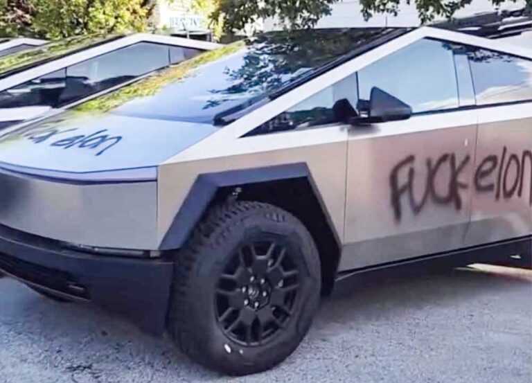 34 Tesla Cybertrucks op parkeerplaats in Florida besmeurd met graffiti ...