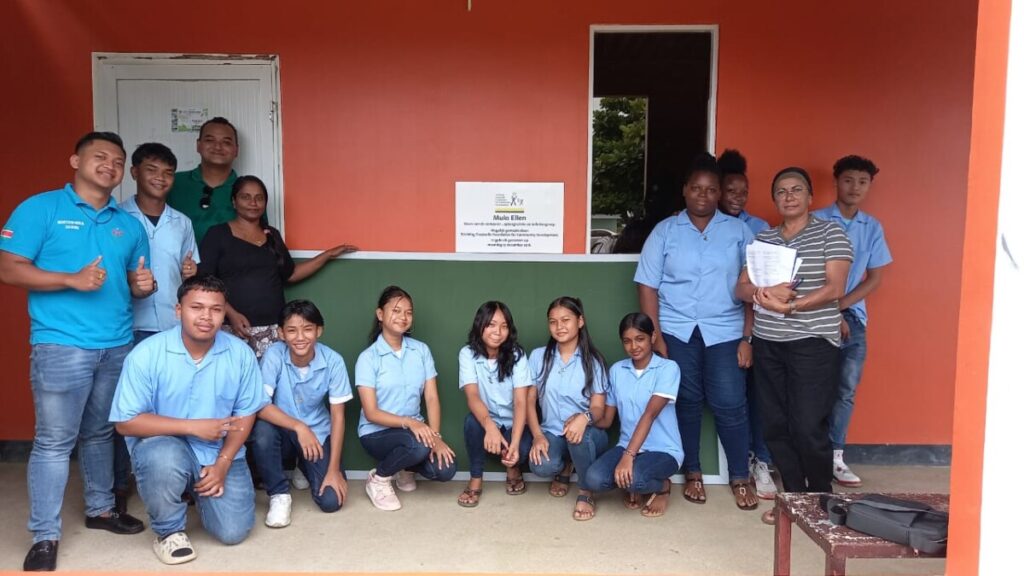 Schoolborden Renewal Initiative succesvol uitgevoerd: zes schoolborden ...