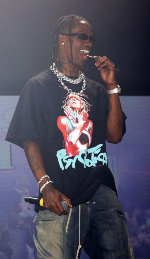 Travis Scott debuteert met nieuw nummer “4X4” tijdens College Football ...