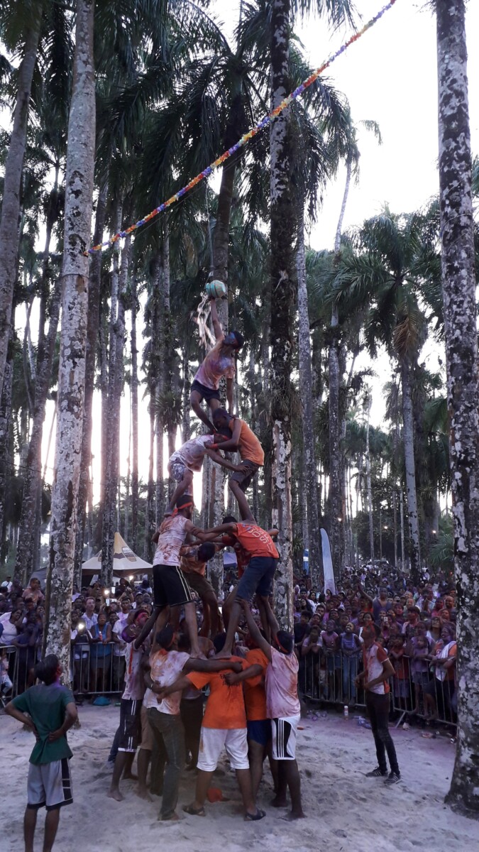 Phagwa ‘Makhan Chor Festival’ na 5 jaar weer in de Palmentuin – Dagblad ...