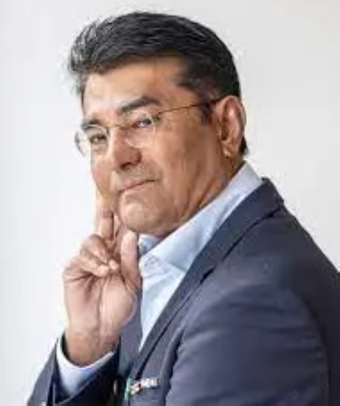 Chirurg Chander Mahabier blijft onvermoeibaar strijden voor betere ...